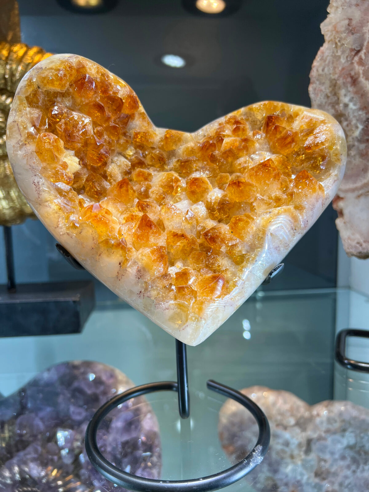 Guide to Crystal Hearts: Meaning, Benefits, and Best Uses